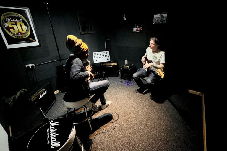 Music Lessons Birmingham | Drums, Guitar, Keyboard, Piano and Singing